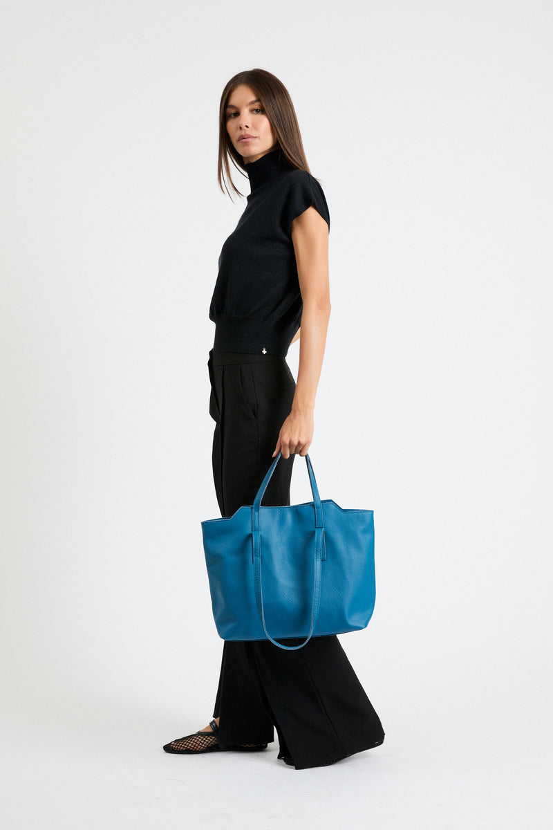 Amber Bag | Pebble Leather | True Blue – M.I.L.A. made in Los Angeles